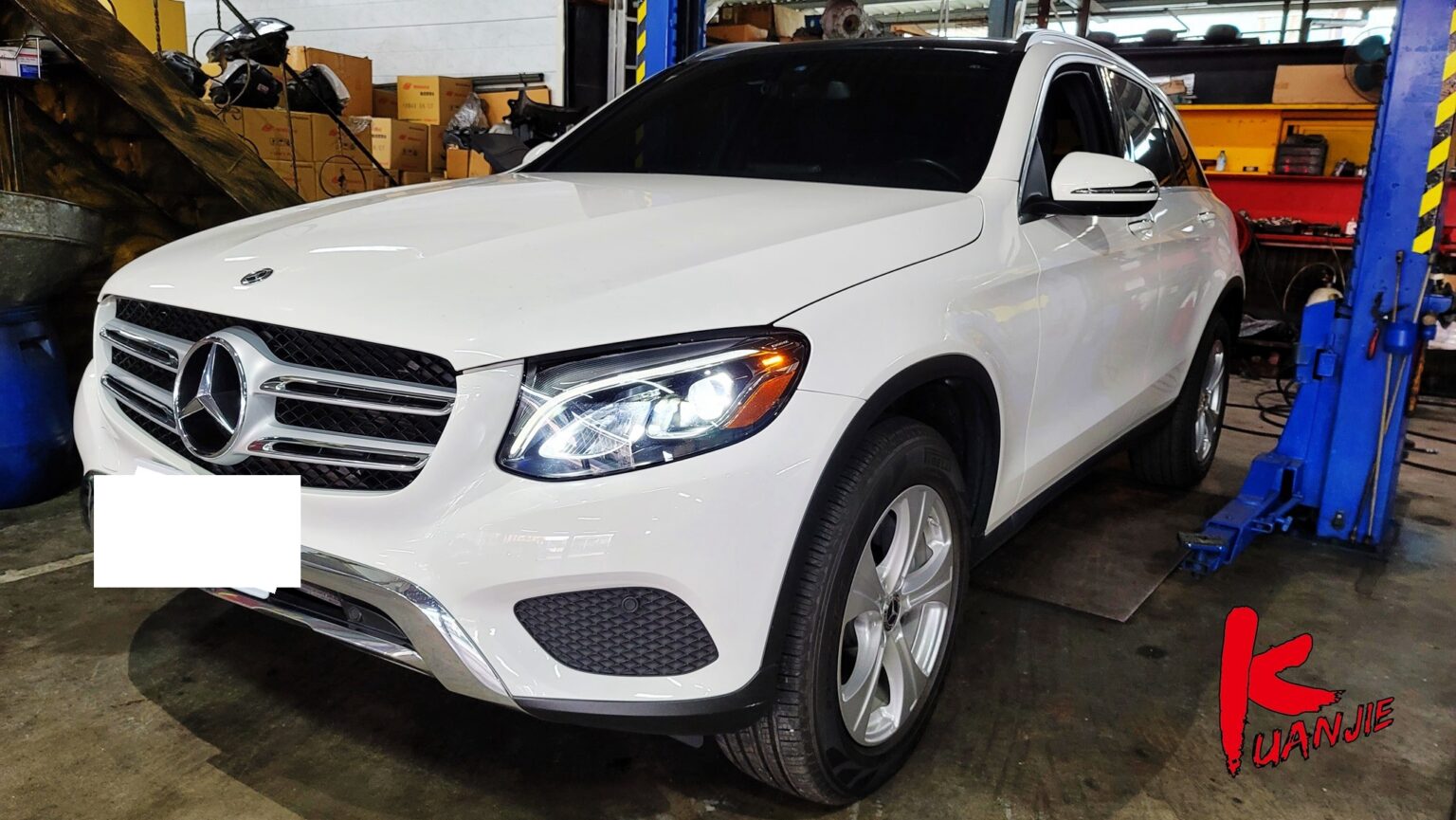 賓士/BENZ W253/#GLC電瓶更換#儀表電瓶亮燈#發電量檢測#原廠電池規格 – 冠傑汽車維修官方網站